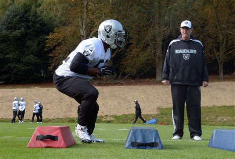 Raiders Release Nick Roach