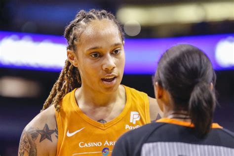 News Mercurys Brittney Griner Can Communicate With Wnba Friends Swish Appeal