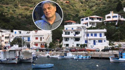 Τραγωδία στους Φούρνους Σε σημαδούρα 50 μέτρα από τη στεριά βρέθηκε νεκρός ο 11χρονος γιος του