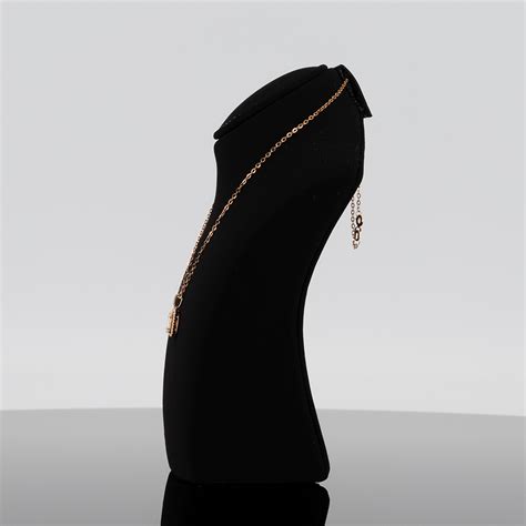 Emerald Cluster Diamond Necklace — Styleout Jewellery