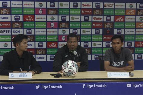Menanti Surprise dari Divaldo Alves