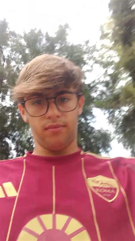 Smoker Guy Inhales His Marlboro Red S Thisvid Com