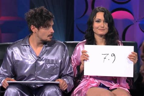 Truyền hình như kênh dành cho người lớn Cú tát tỉnh người Báo Người lao động