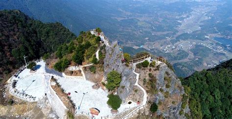 蛇形山风水泉塘村大山谷图库