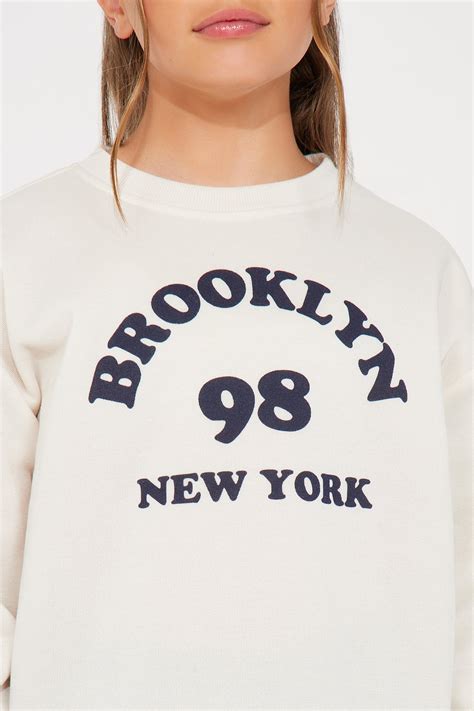 Mini Brooklyn Love Short Set Cream Fashion Nova