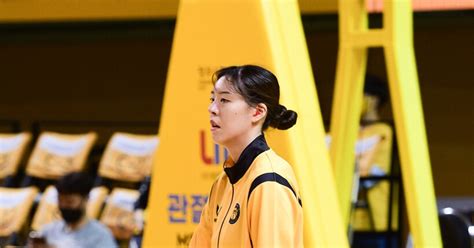 ‘wkbl 최고 센터가 돌아왔다 Kb 박지수 하나원큐 상대로 전격 복귀전