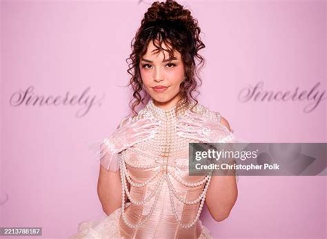 Rachell Hofstetter Aka Valkyrae At Kali Uchis Tea Party Celebrating