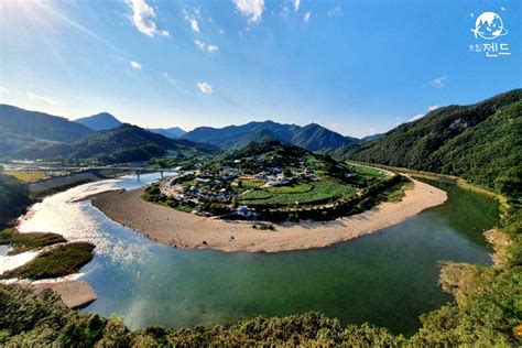 한국에도 이런 곳이이색적이고 경치가 남다른 당일치기로 충주 가볼만한 곳