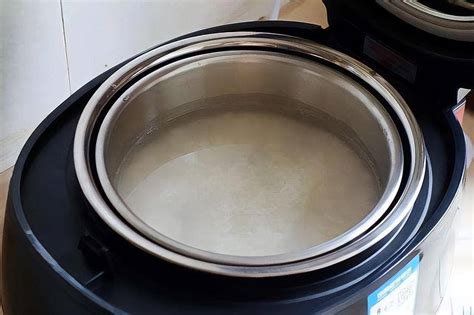 世卫组织呼吁：停止使用电饭煲，可能会诱发肝癌？真相来了