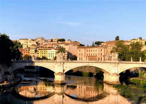 A Guide To Romes Ancient And Historic Bridges Lions In The Piazza