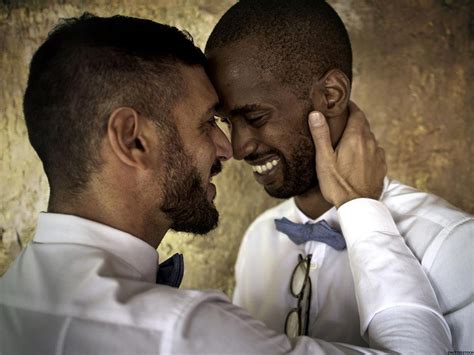 13 Things Gay Men In Healthy Relationships Do