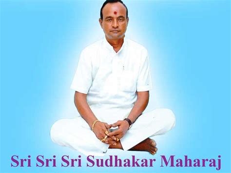 తెర వెనుక ఏం జరుగుతోంది బురిడీ బాబాను తప్పించే వ్యూహమా Sudhakar