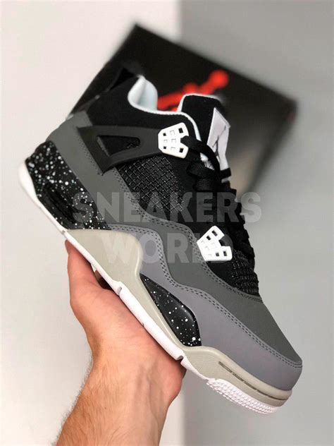 Air Jordan 4 Retro серо-черные купить в Спб Мск Москве Санкт-Петербурге