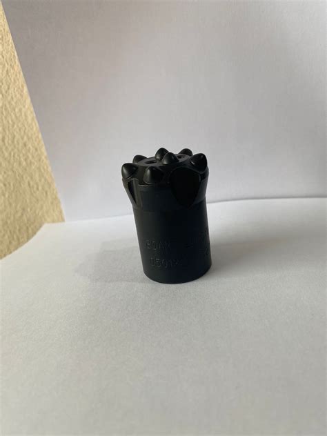 Broca Conica 36mm 7 Botones Feltwell