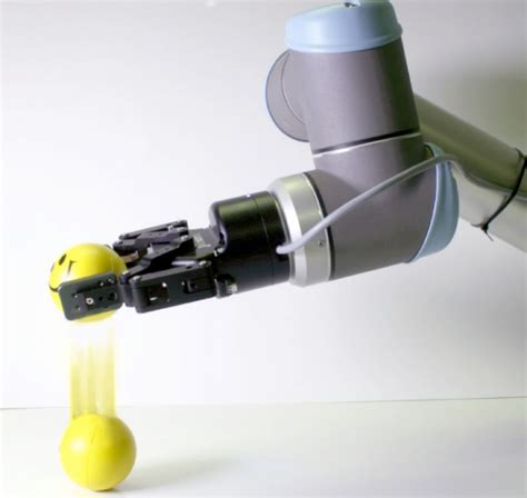 What Is Dynamic Tactile Sensing