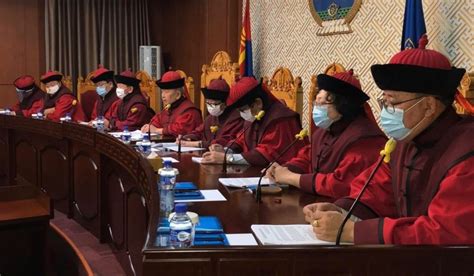 Сонгуулийн тухай хуулийн зарим заалтыг Цэц хүчингүй болголоо