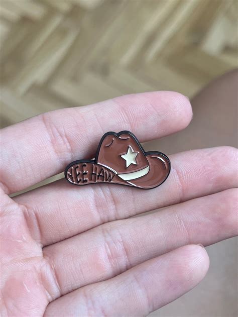 Sombrero Vaquero Pinito Pins