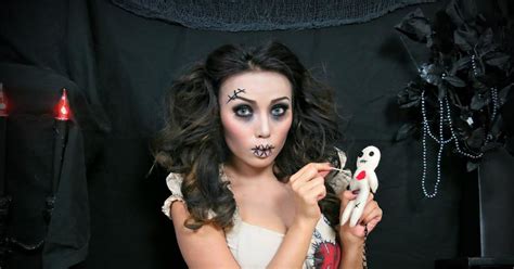 7 Sexy Scary Halloween Makeup Tutorials Thatll Creep Out And Seduce Your Friends — Videos