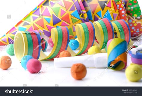 Cotillon Más De 4 140 Fotos De Stock Con Licencia Libres De Regalías