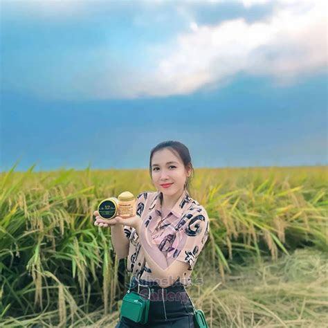Kem Cot Thai Ultra Body Cream 250g Advanced Whitening And Moisturizing