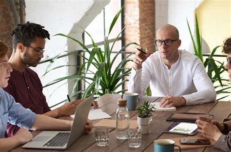 9 Best Side Hustles For Project Managers In 2025