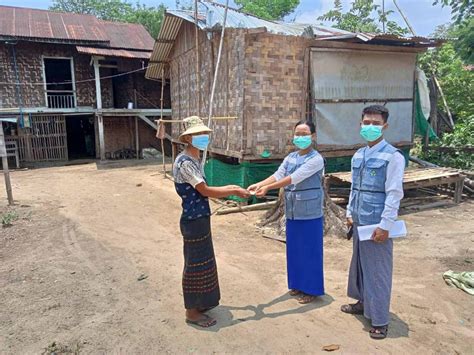 သဲကုန်းမြို့နယ်တွင် လေဘေးသင့်အိမ်ထောင်စု ၃ စုအတွက် အိမ်ဆောက်ပစ္စည်းဖိုးနှင့် ဆန်ရိက္ခာဖိုးငွေမ