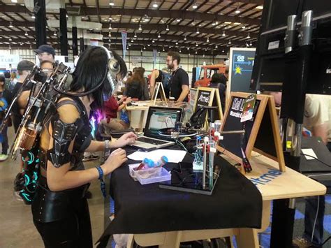 Atmel Maker Faire Day 1 Atmel Bits And Pieces