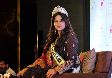 Кто самая красивая девушка в мире Вокруг Света