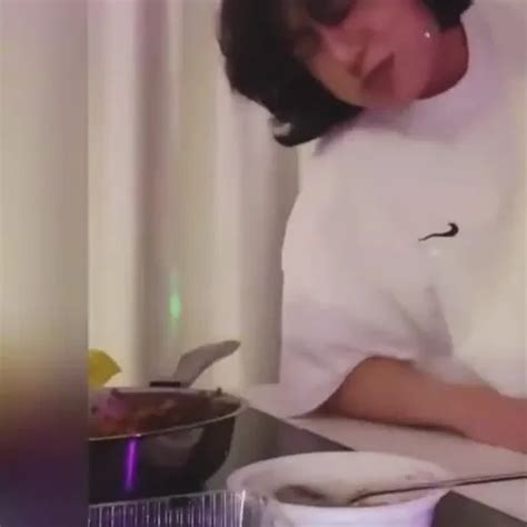 جین نامجون شوگا جی هوپ جیمین تهیونگ جئون جونگکوک بی تی اس عکس ویسگون