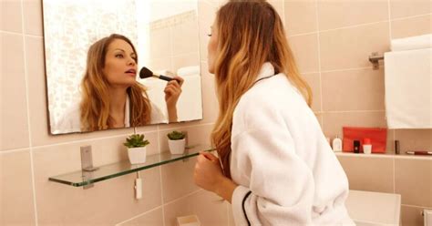 5 Brilliant Beauty Hacks That You Need To Try Upstyle
