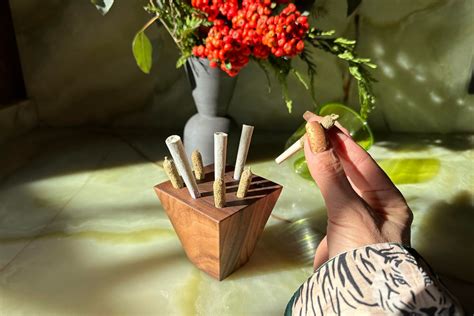 Designer Joint Holder