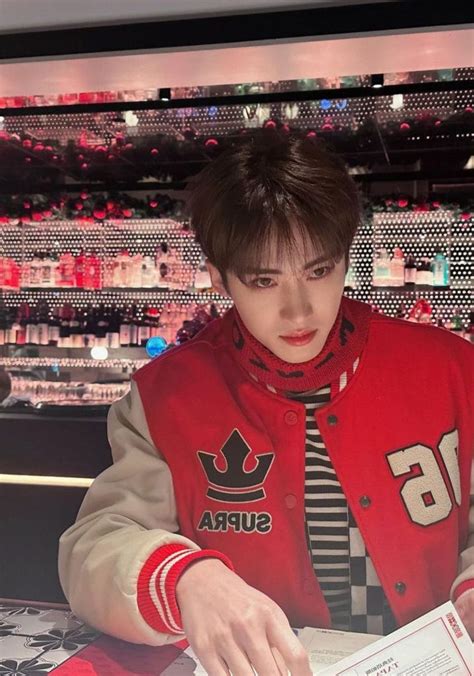 Yanan Pentagon Profile Age Birthday Height And Facts
