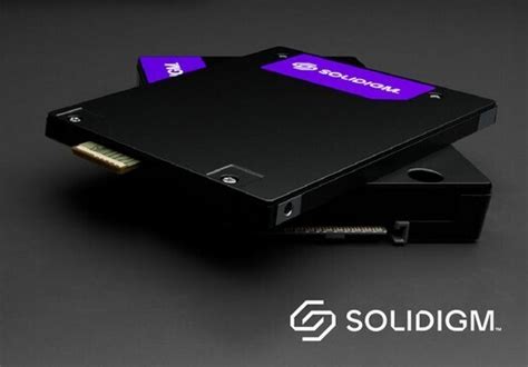 Solidigm представила инновационные Ssd с жидкостным охлаждением для искусственного интеллекта