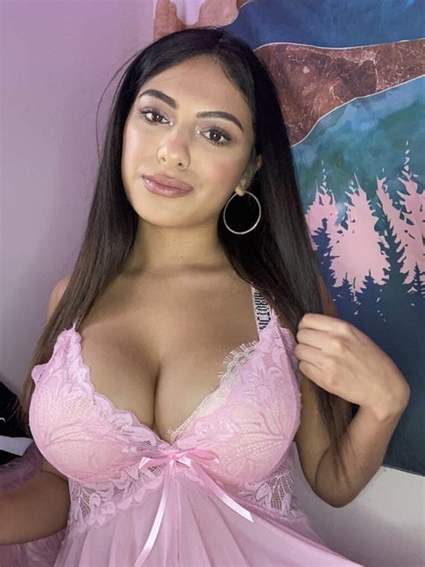 Introducing Reyna Belle Pornstar Interviews