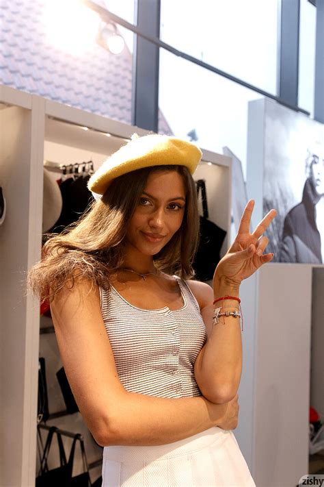 Sex Hd Mobile Pics Zishy Shyla Volbeck Sheena Amateur Sex Pictures