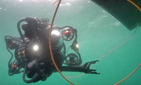 srv 8 remotely operated underwater vehicle rov robot for underwater inspections surveys and