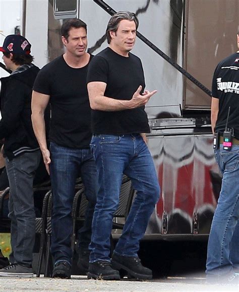 19 Stunt Doubles Hanging Out With The Famous Actors They Portray