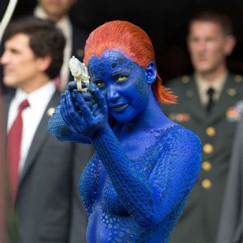 Jennifer Lawrence Responds To Backlash From Recent Comments Giant