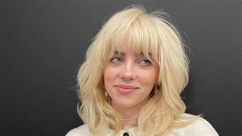 Billie Eilish Completes Her Hair Transformation To Blonde Bombshell