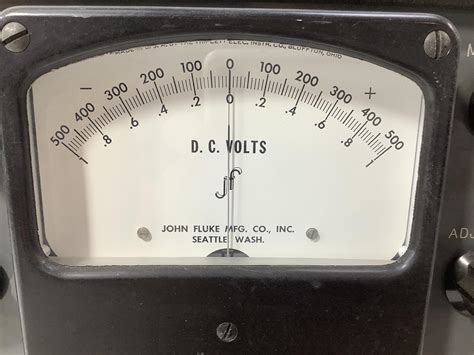 Lot Vintage John Fluke Differential Voltmeter