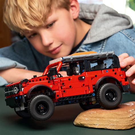 Furgoneta Ford Bronco® — Lego Chile