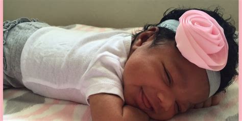 6 Tips For Successfully Breastfeeding While Working Full Time