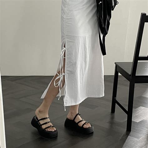 블루비 스트링 옆트임 나일론 바스락 롱스커트 3col 나일론스커트 여름롱스커트 화이트스커트