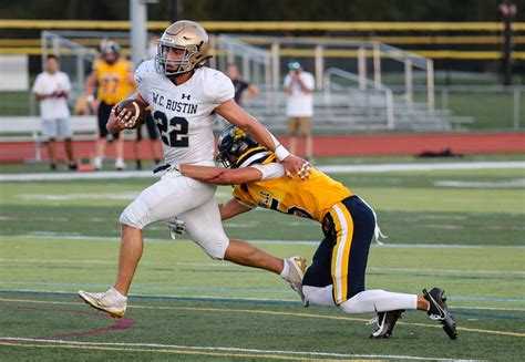 West Chester Rustin Football Squad Rolls Past Interboro Daily Local