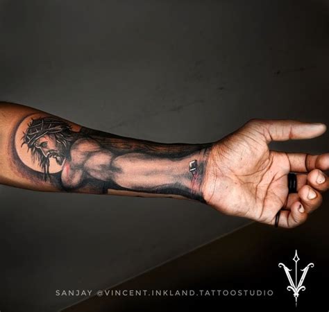 Jesus Tattoo On Hand Jesus Tattoo Tattoos For Black Skin Tattoos