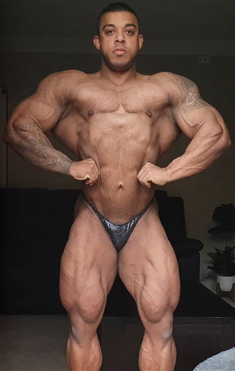Bodybuilder Tumbex
