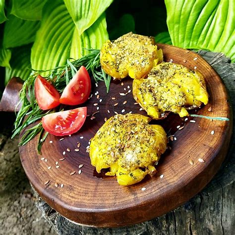 Молодой картофель запеченный в духовке 93 ккал рецепт с фото пошаговый