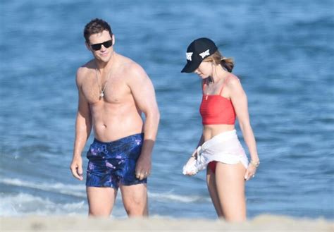 9 Hot Sexy Katherine Schwarzenegger Bikini Pics