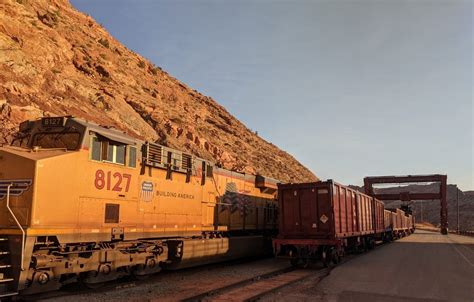 The Atomic Circuit Nuclear Cartographies