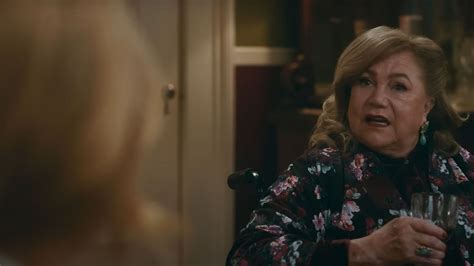 Cast Of The Estate Movie Toni Collette Anna Faris David Duchovny Kathleen Turner The Estate